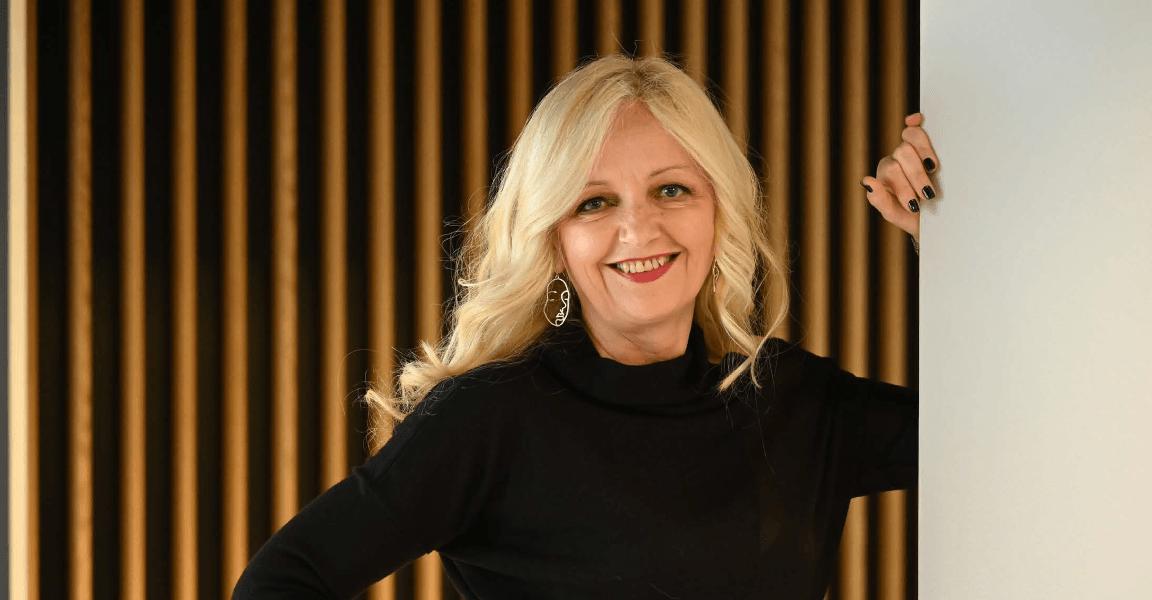 "WORK SPACE ONE" | RYL